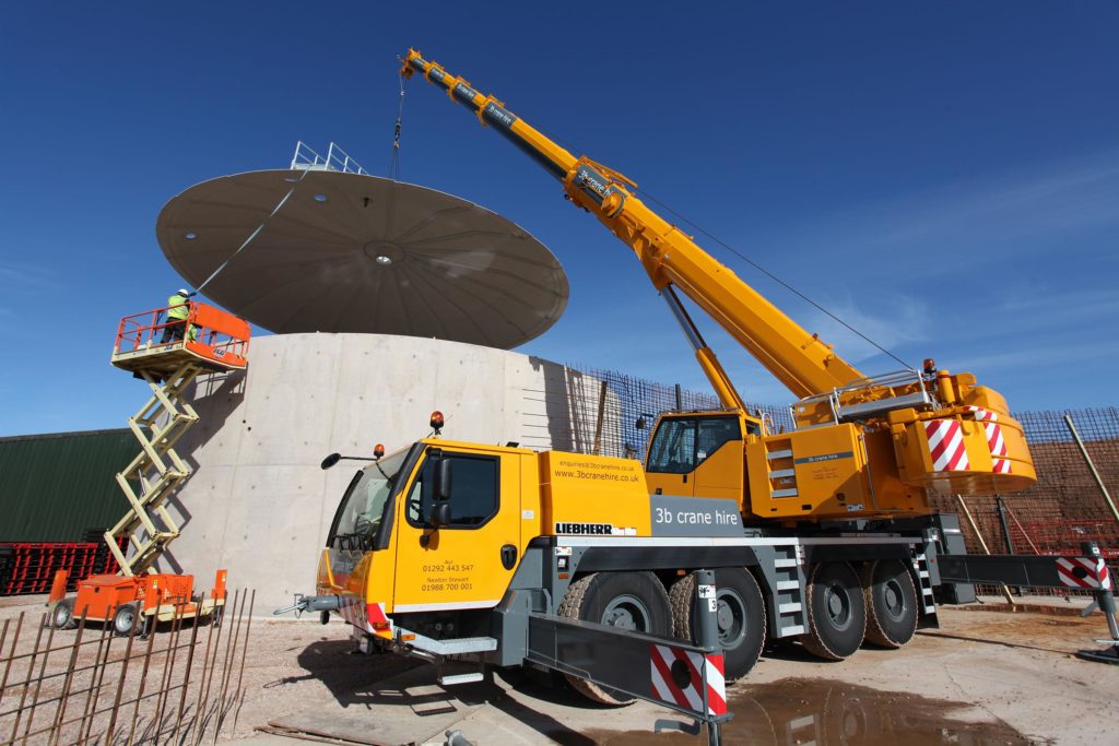 Contact 3b Crane Hire to hire a crane, HIAB in the UK