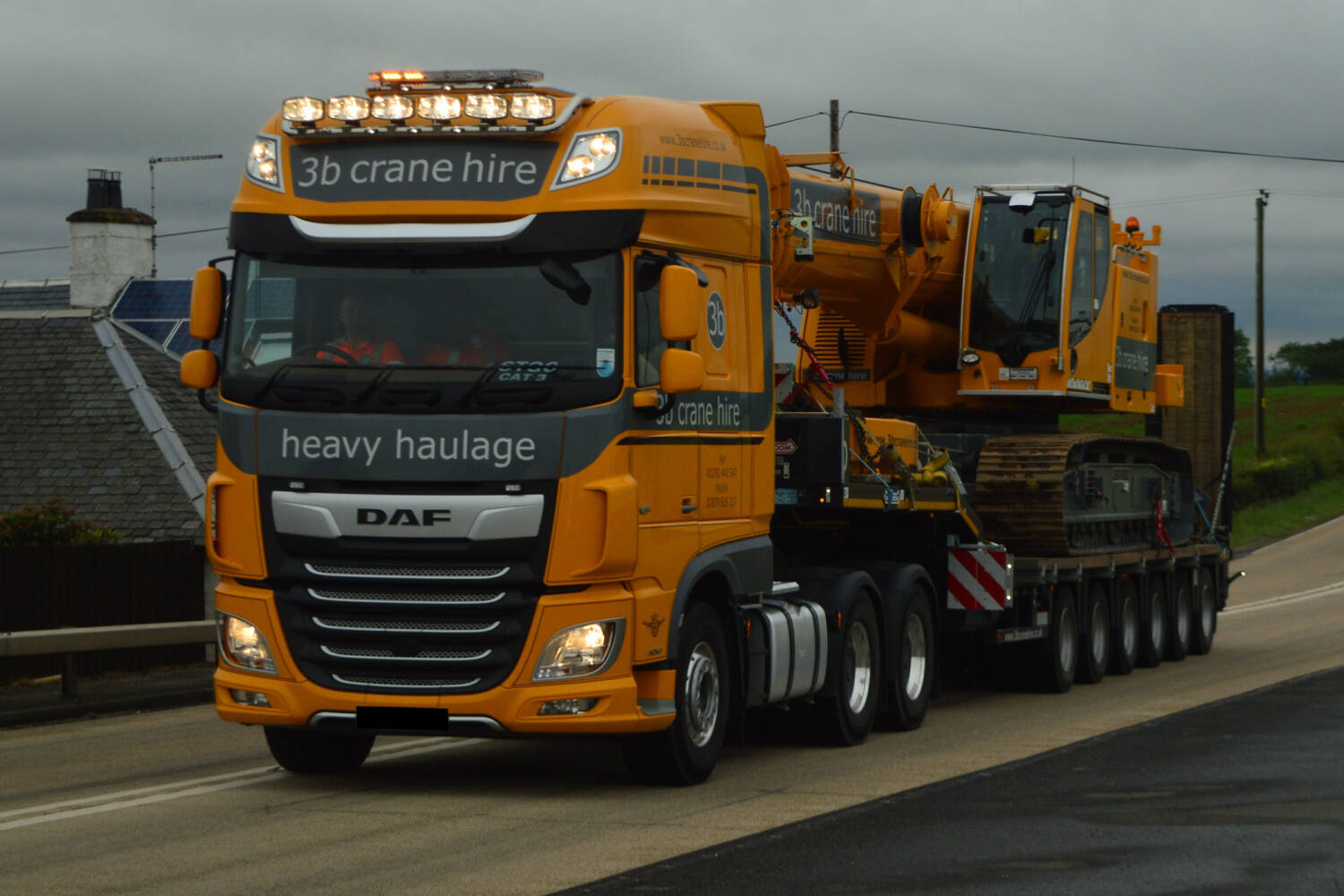 Transport : Heavy Haulage Articulated Vehicles : 3b Crane Hire